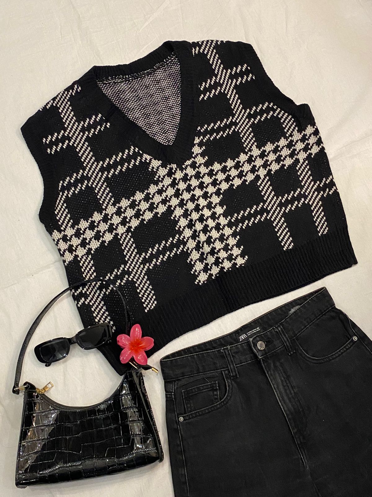 Article #1064 – Girly Core Closet